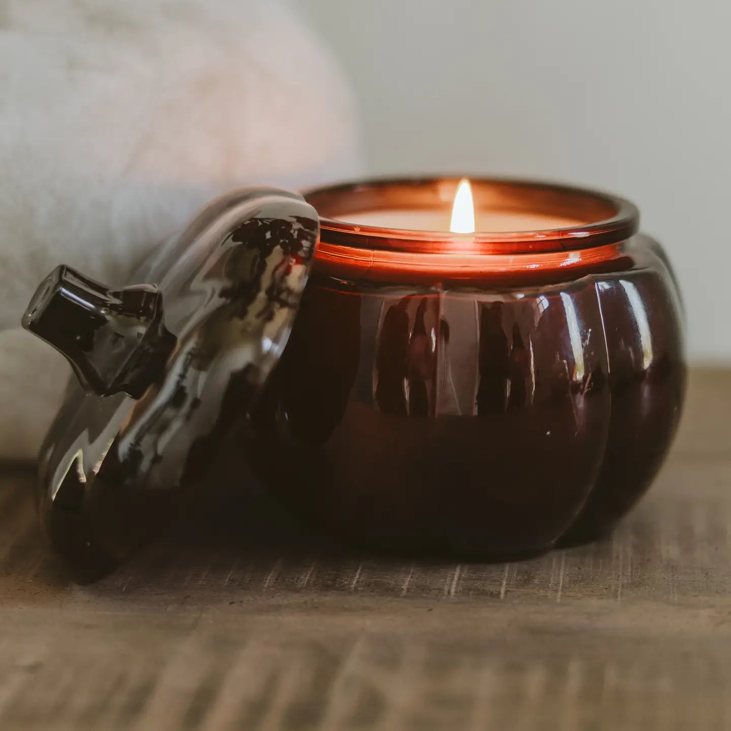 HELLO FALL PUMPKIN CANDLE – Wildroot Floral